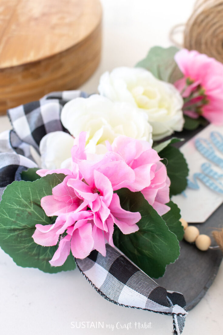 Crafting a Hello Sign with Cricut – Sustain My Craft Habit