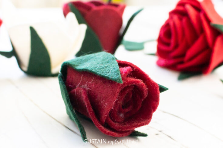 2 Ways to Make a Felt Rose (with Patterns) – Sustain My Craft Habit