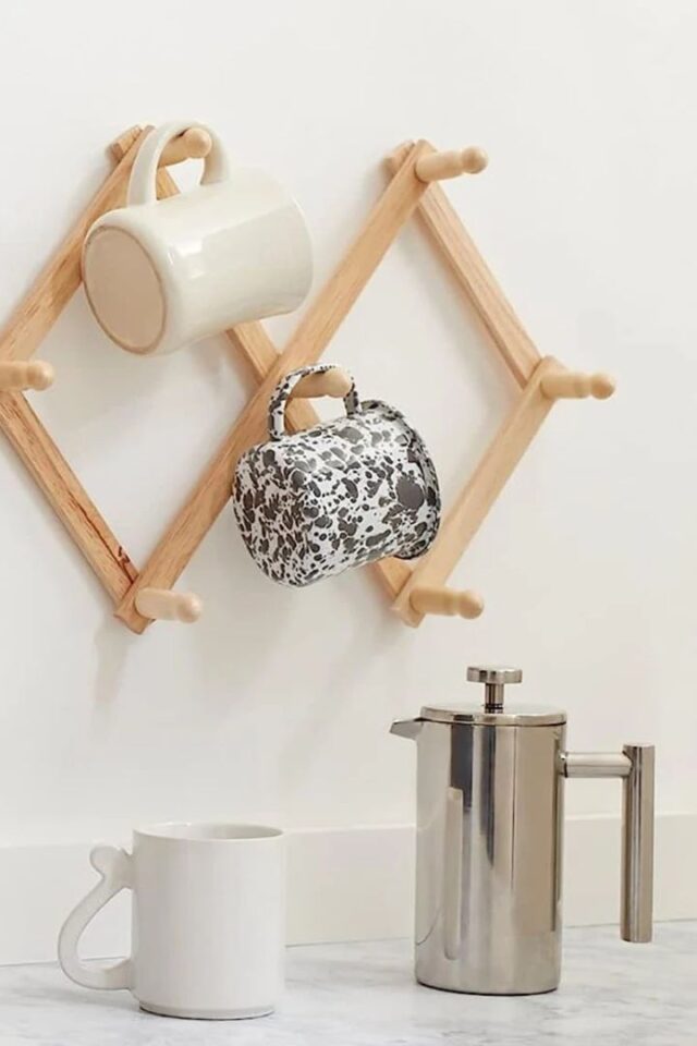 24 Creative Coffee Mug Storage Ideas (to make or buy) – Sustain My ...