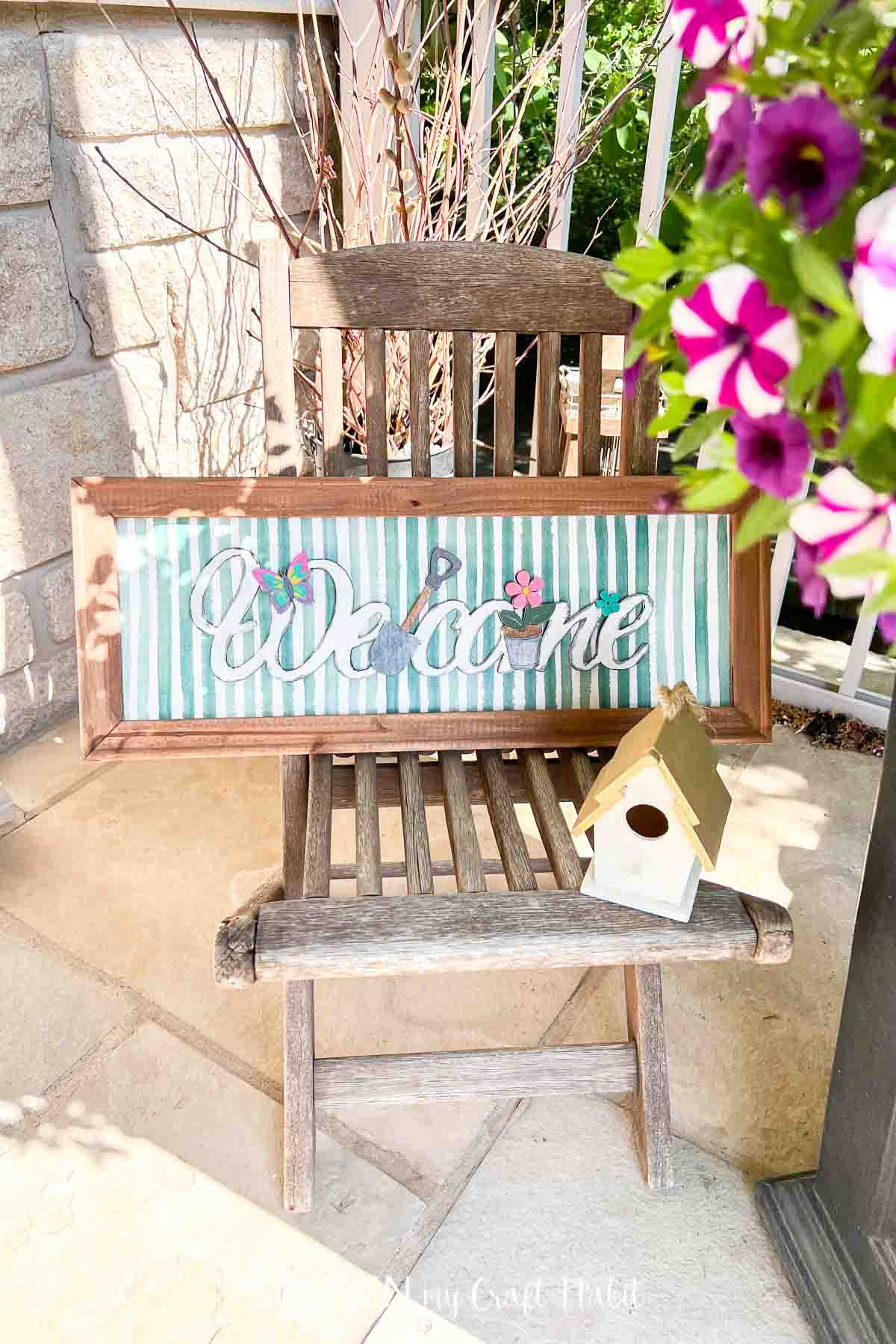 How to Decoupage on Canvas: Reverse Canvas Sign – Sustain My Craft Habit